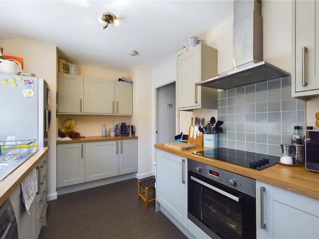 2 bedroom bungalow to rent