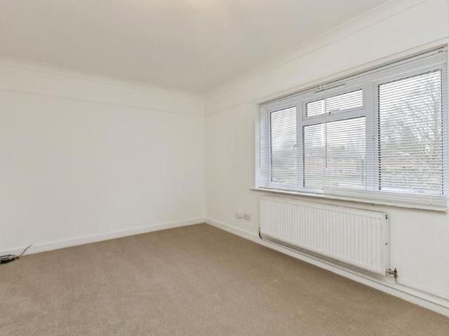 2 bedroom bungalow to rent