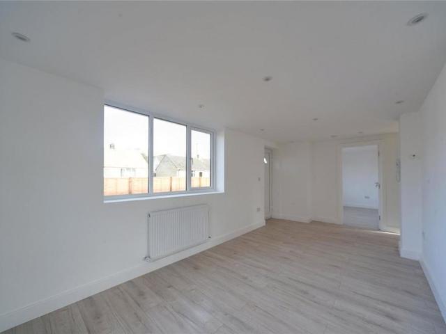 2 bedroom bungalow to rent