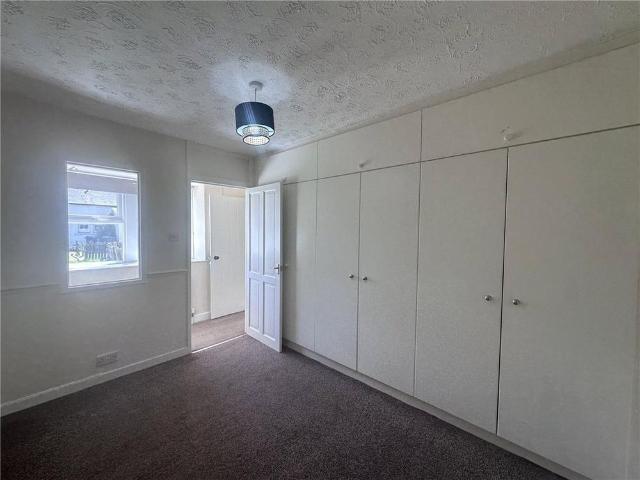 2 bedroom bungalow to rent