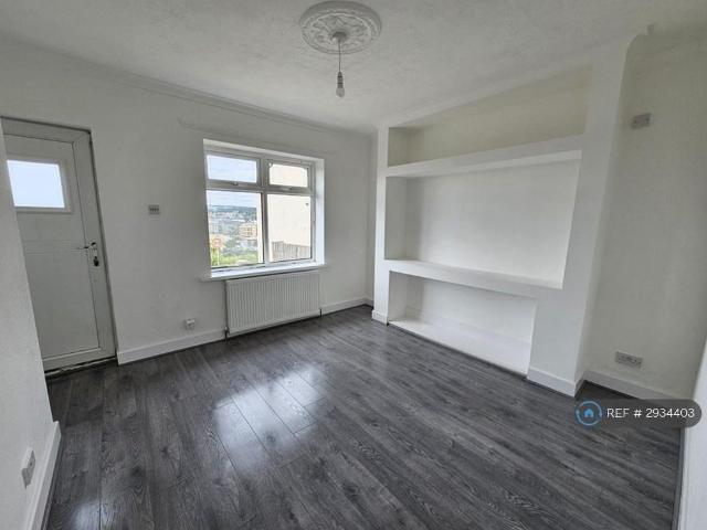 2 bedroom bungalow to rent
