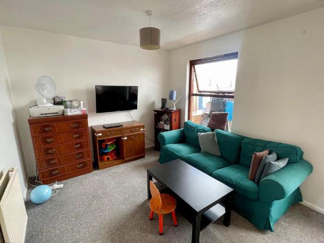 2 bedroom bungalow to rent