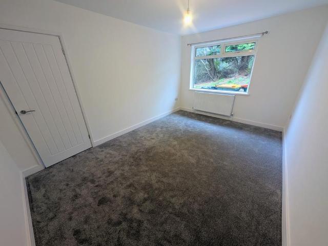 2 bedroom bungalow to rent