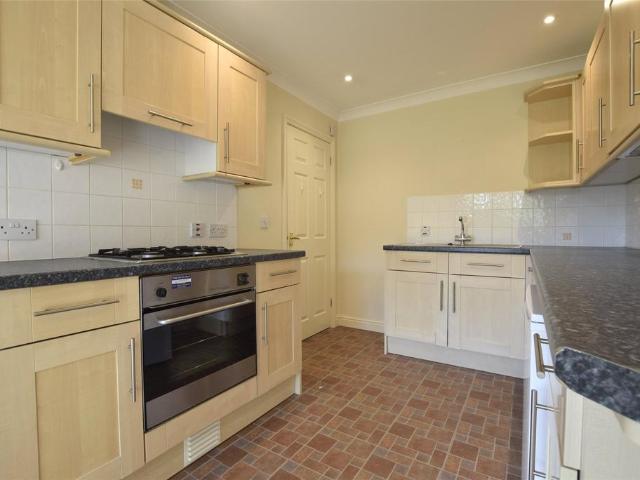 2 bedroom bungalow to rent