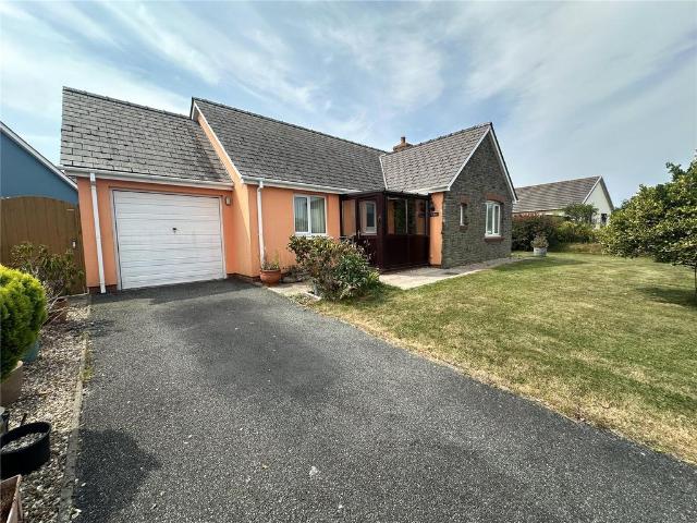 2 bedroom bungalow to rent
