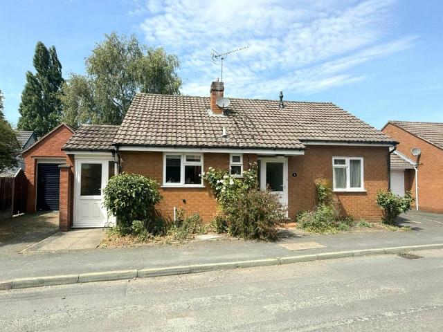 2 bedroom bungalow to rent