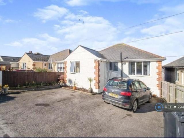 2 bedroom bungalow to rent