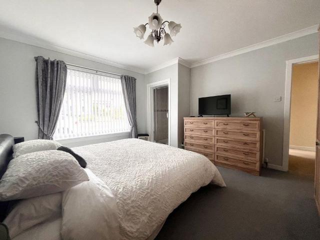 2 bedroom bungalow to rent