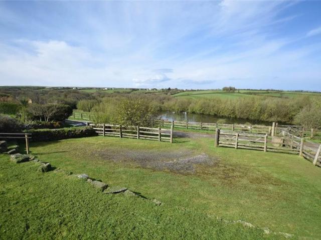 2 bedroom bungalow to rent