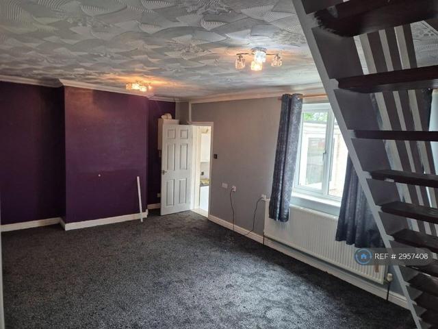 2 bedroom bungalow to rent