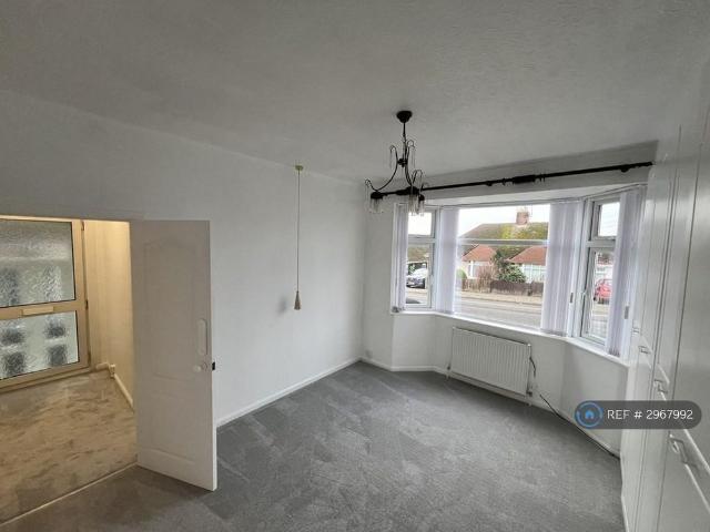 2 bedroom bungalow to rent