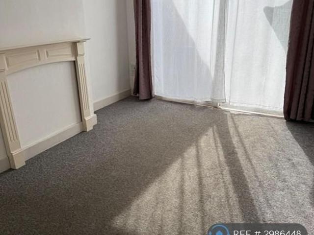 2 bedroom bungalow to rent