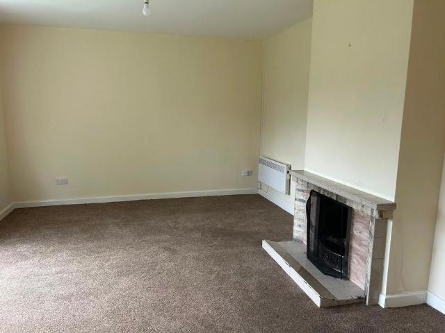 2 bedroom bungalow to rent