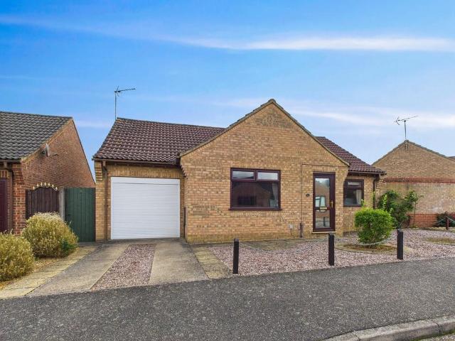 2 bedroom bungalow to rent