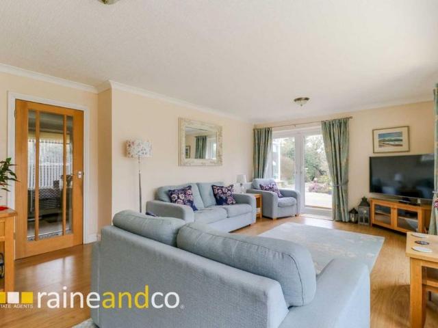 2 bedroom bungalow to rent