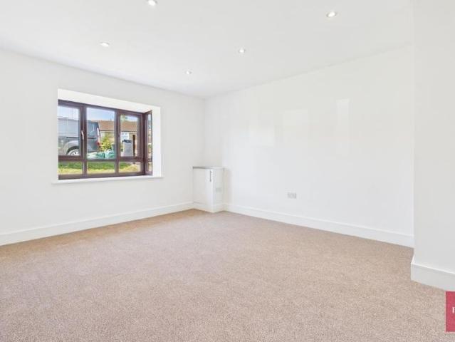 2 bedroom bungalow to rent