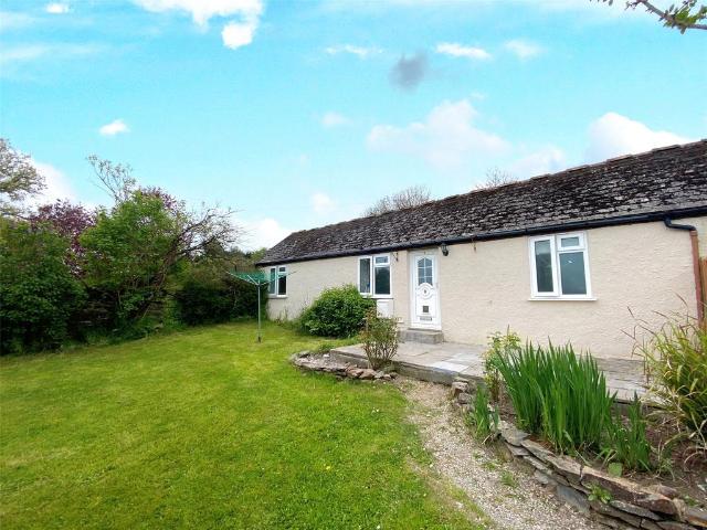 2 bedroom bungalow to rent