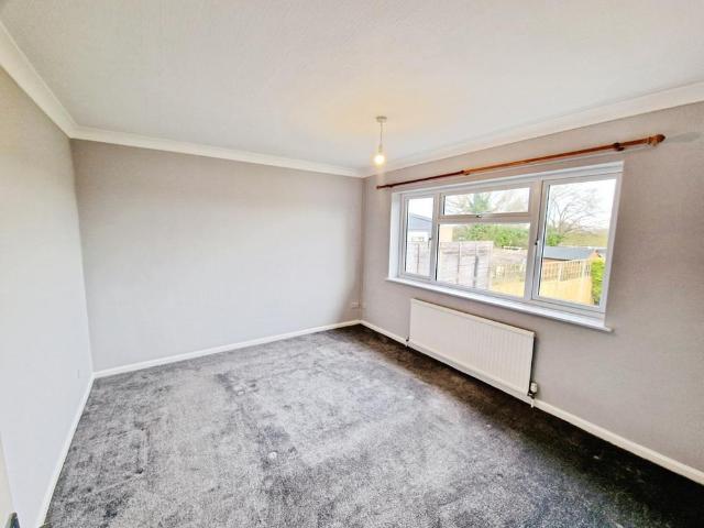 2 bedroom bungalow to rent