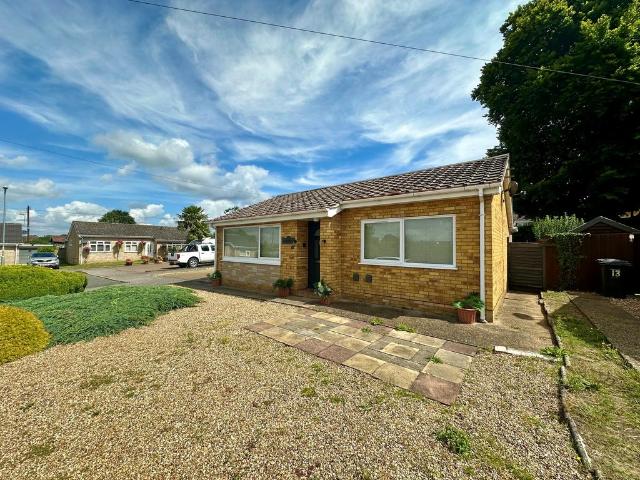 2 bedroom bungalow to rent