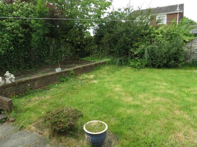 2 bedroom bungalow to rent