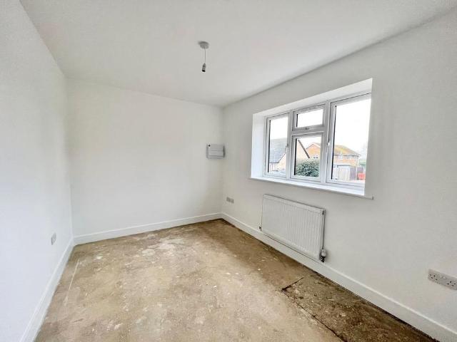 2 bedroom bungalow to rent