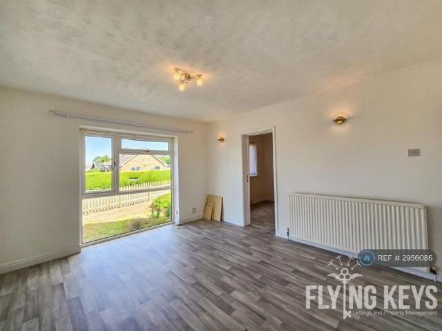 2 bedroom bungalow to rent