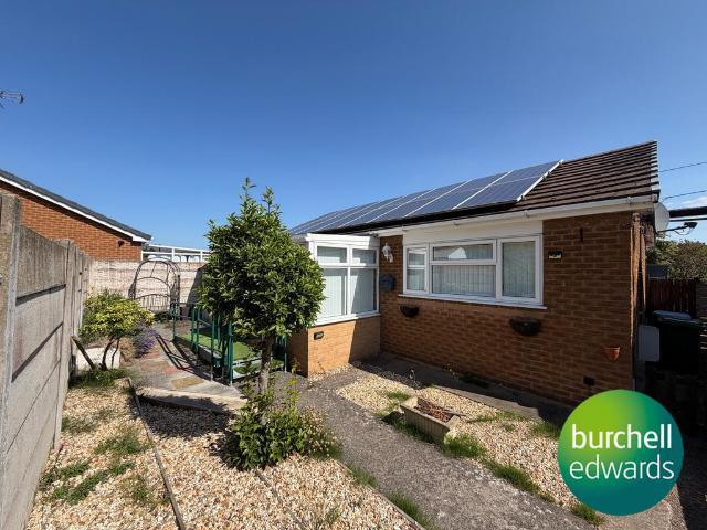 2 bedroom bungalow to rent