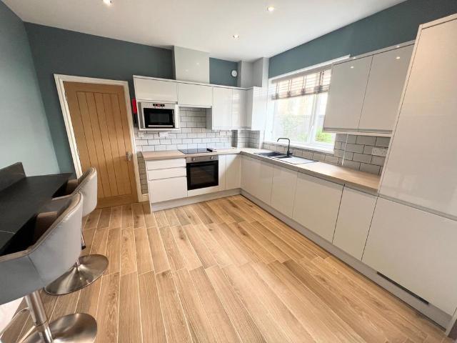 2 bedroom bungalow to rent