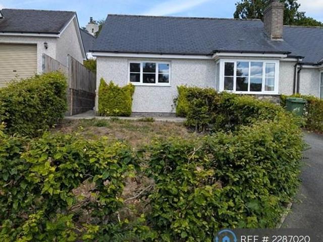 2 bedroom bungalow to rent