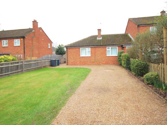2 bedroom bungalow to rent