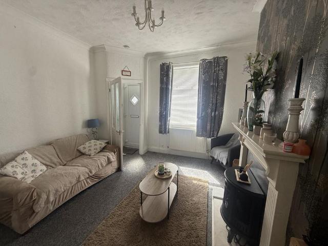 2 bedroom bungalow to rent