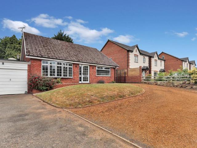 2 bedroom bungalow to rent
