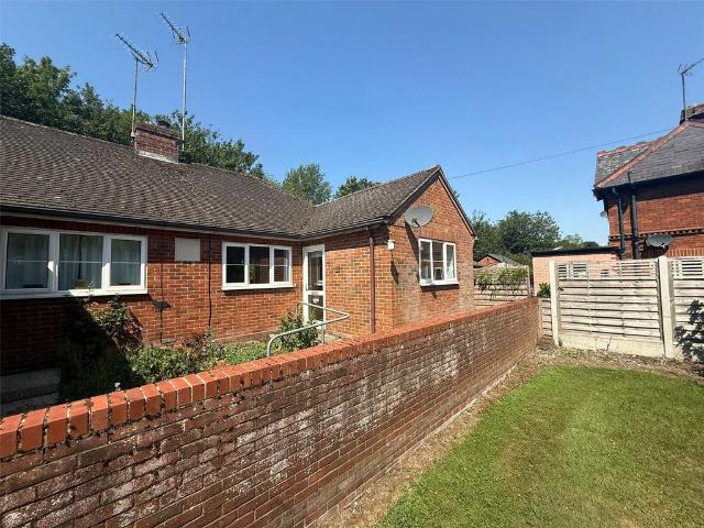 2 bedroom bungalow to rent