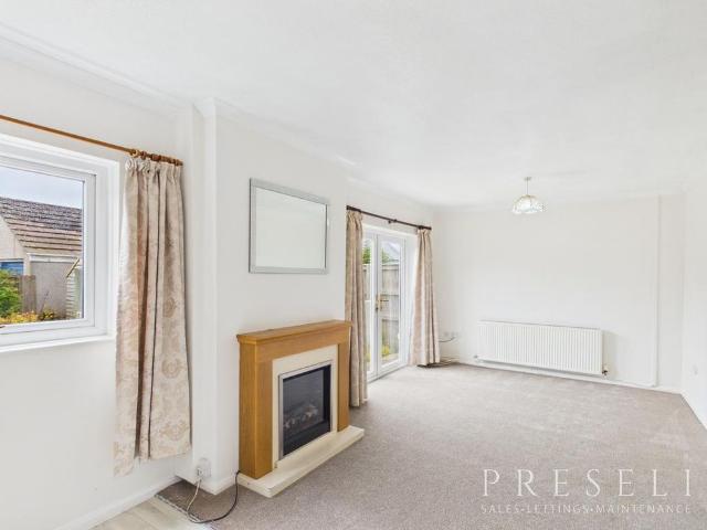 2 bedroom bungalow to rent