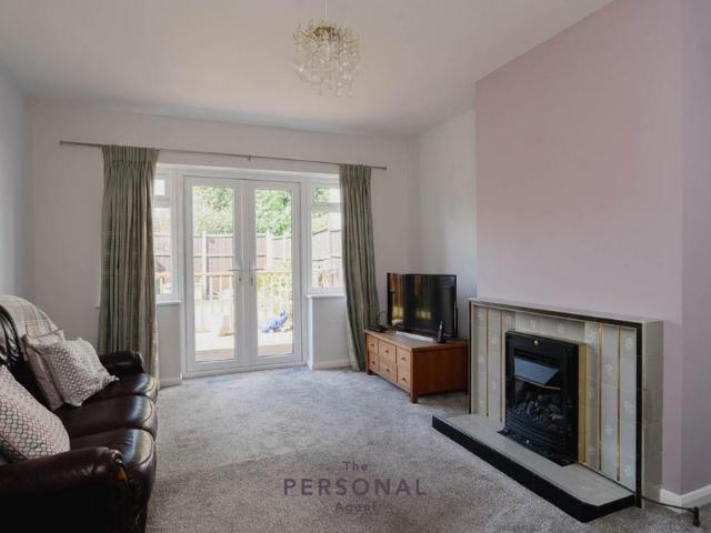 2 bedroom bungalow to rent