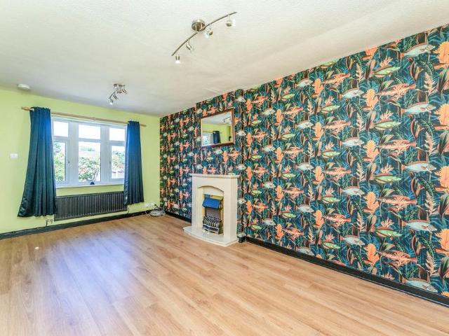 2 bedroom bungalow to rent