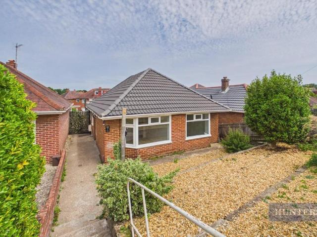 3 bedroom bungalow to rent
