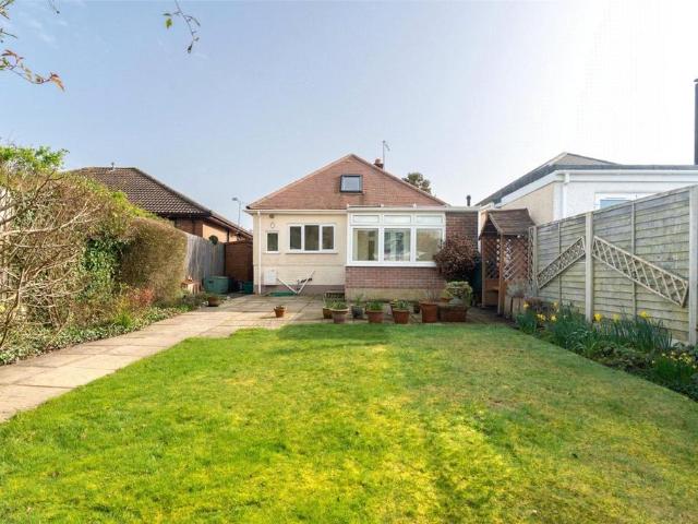 2 bedroom bungalow to rent