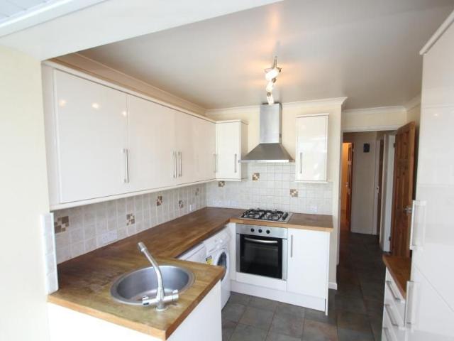2 bedroom bungalow to rent