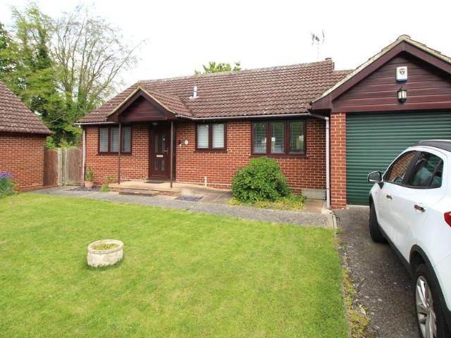 2 bedroom bungalow to rent