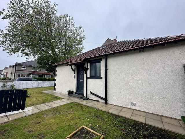 2 bedroom bungalow to rent
