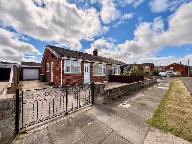 2 bedroom bungalow to rent