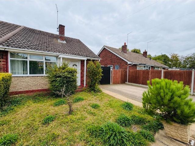 2 bedroom bungalow to rent