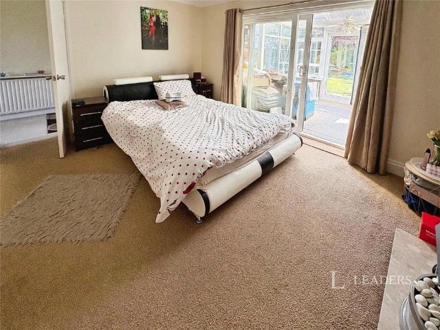2 bedroom bungalow to rent