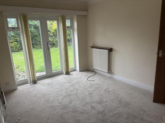 2 bedroom bungalow to rent