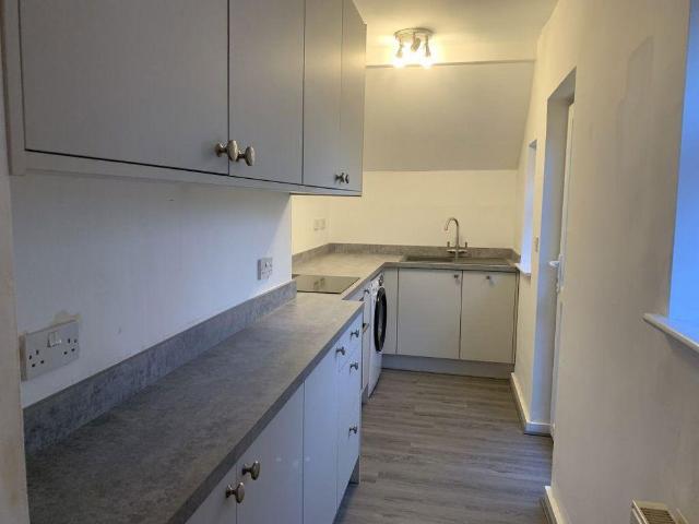 2 bedroom bungalow to rent