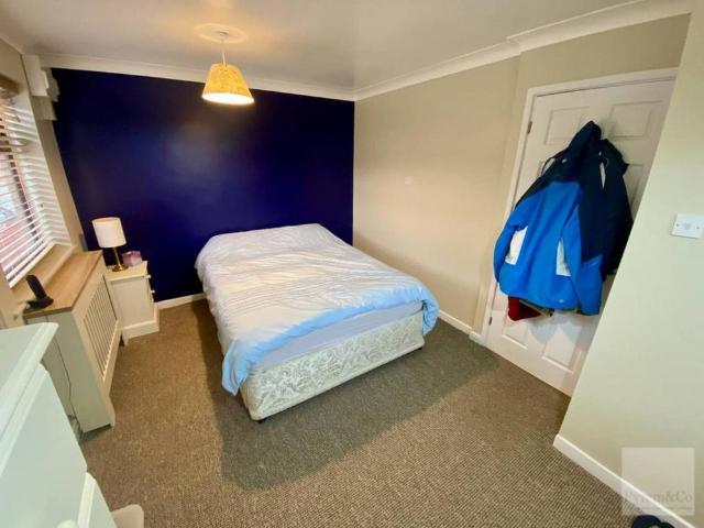 2 bedroom bungalow to rent