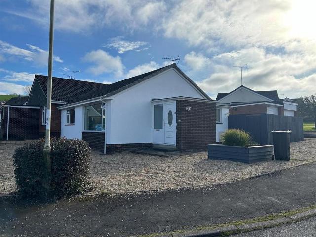 2 bedroom bungalow to rent