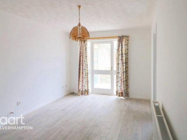 2 bedroom bungalow to rent