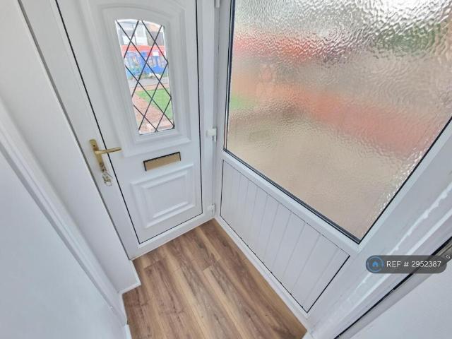 2 bedroom bungalow to rent